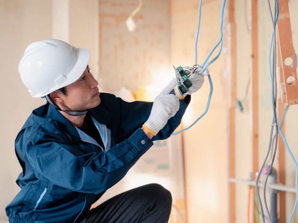 How Electrical Estimating Software Improves Accuracy & Reduces Errors - Dataforma